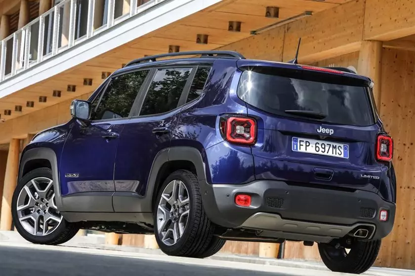 2019 m. Jeep Renegade buvo pristatytas Europoje prieš pasirodant JAV 84343_6