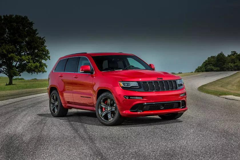 De Jeep Grand Cherokee SRT-8 is jo budzjetfamylje Dragster 84621_5