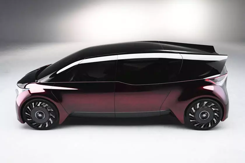 La Ludo-Ŝanĝa Solidŝtata Baterio de Toyota Venos en 2021 8462_2