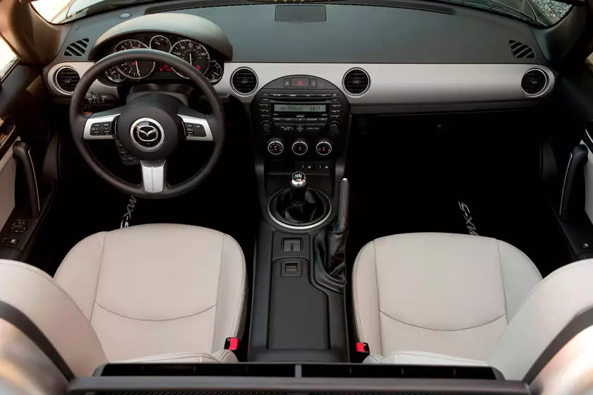 2009-2012 Mazda MX-5 Miata કન્વર્ટિબલ ડેશબોર્ડ