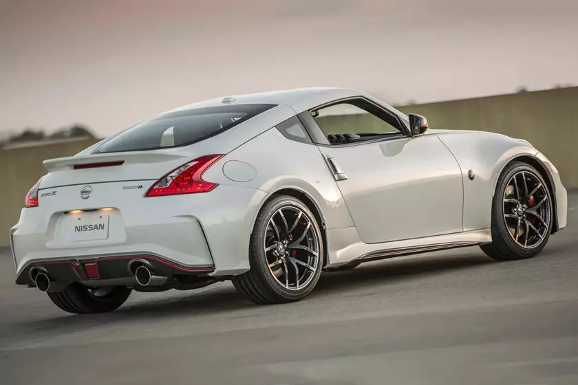 Iibsashada Nissan 370Z oo la isticmaalay ayaa ka wanaagsan Mid Cusub 84755_12