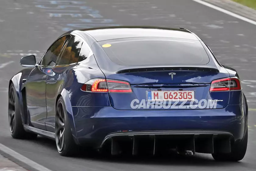 “Tesla Model S Plaid” Nurburgringde heläkçilige uçrady 84845_8