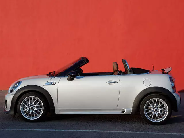 Илчлэгдсэн: MINI Roadster албан ёсны дебютээ хийлээ 85445_2