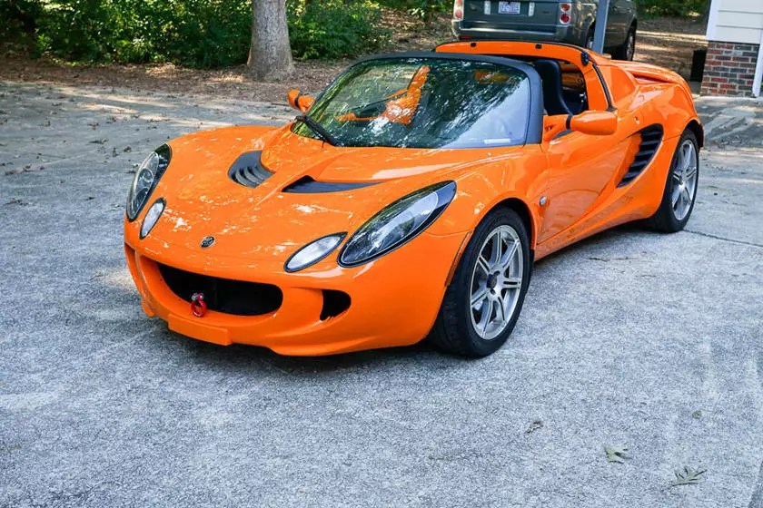 Ĉi tiu Lotus Elise (2005) Havas 330 HP Acura Integra Type-S Motoron 8551_1