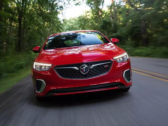 Buick dévoile la Regal GS à traction intégrale avec moteur V6 de 310 chevaux emprunté à la Camaro 85671_1