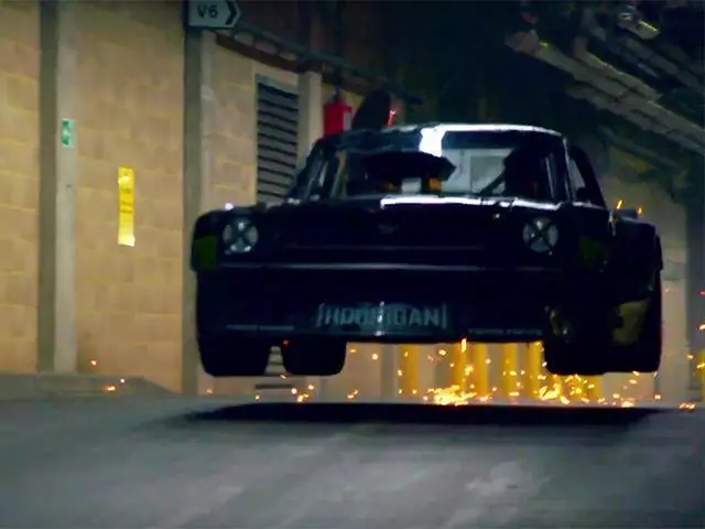 Athbheochan Turas Streap na mBonn Ken Block ar Londain I bhFíseán Leathnaithe Top Gear 85740_1