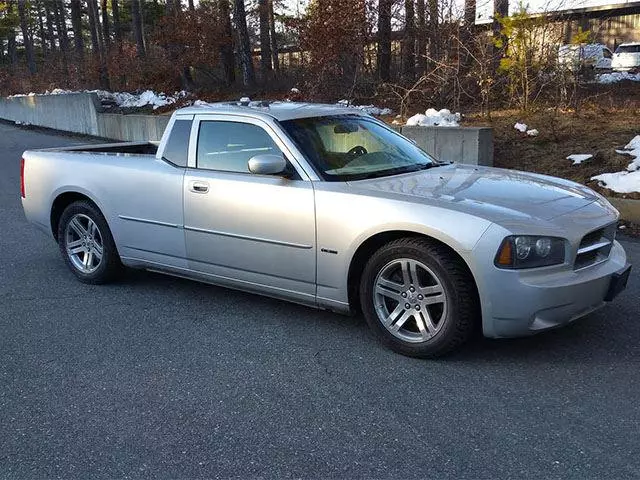 Hayatımızda Bu V8 Dodge Charger Hemi Pickup'a İhtiyacımız Var 86261_1