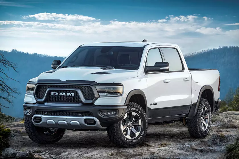 Le Ram 1500 bat le Chevrolet Silverado en tant que deuxième camion le plus vendu 86351_2