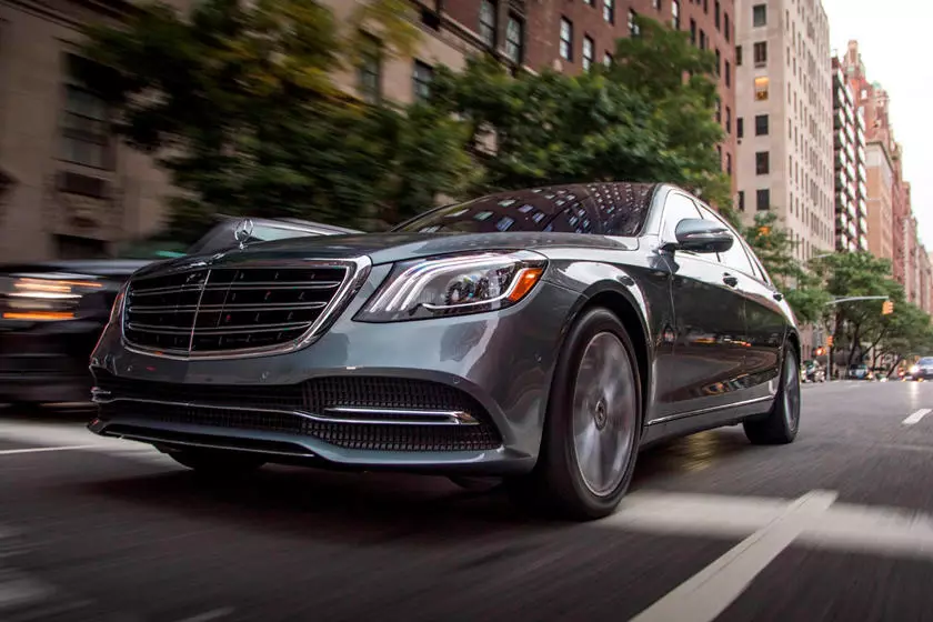 2017-2020 “Mersedes-Benz S-Class Sedan Front View” sürmek