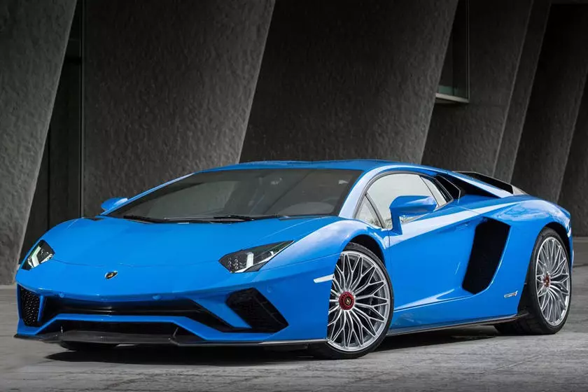 Supergeheime Lamborghini LB48H Hybrid getoond op privé-evenement 86629_6