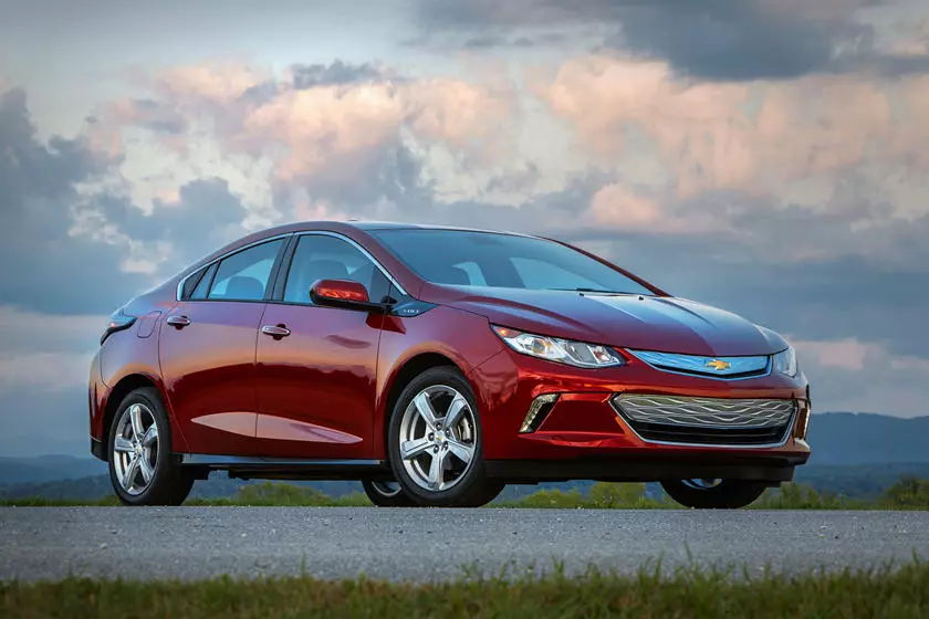 General Motors 6 модели худро ҳангоми бастани корхонаҳо куштааст 86695_5