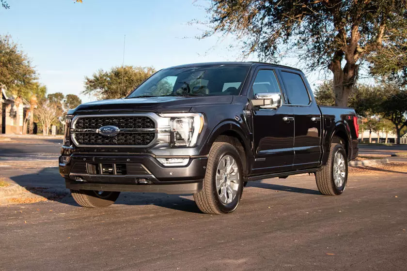 2021 Ford F-150 vista frontale