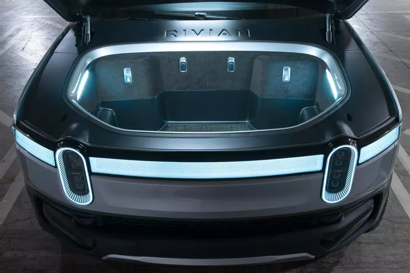 2021 Rivian R1S ਇਲੈਕਟ੍ਰਿਕ SUV ਟਰੱਕ ਸਿਬਲਿੰਗ ਵਿੱਚ ਸ਼ਾਮਲ ਹੋਣ ਲਈ ਪਹੁੰਚੀ 87309_6