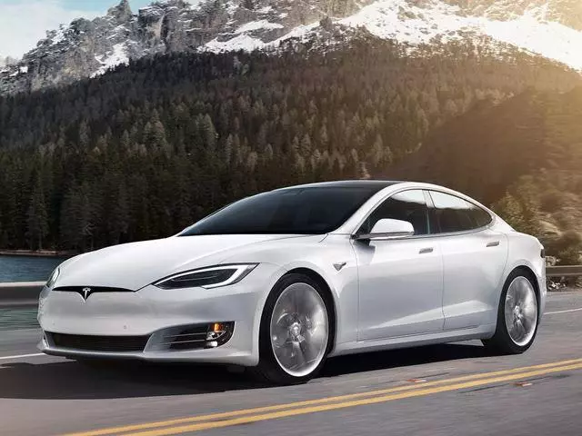 China obriga a Tesla a pagar un imposto enorme para construír coches alí 8734_1