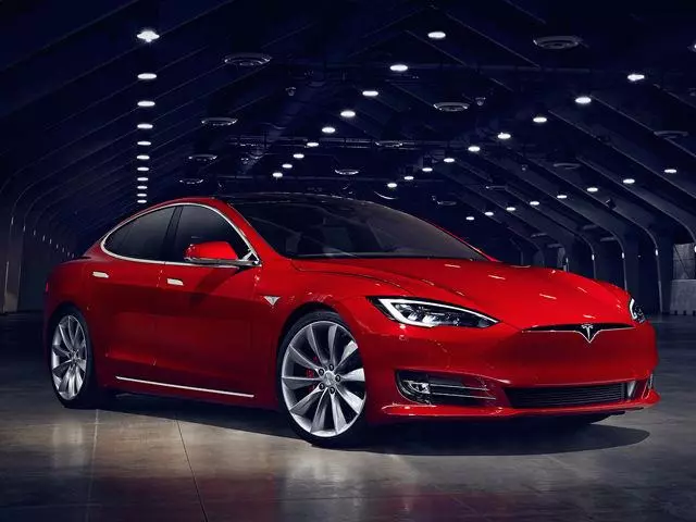 Rifreskimi i Tesla Model S është pikërisht ajo që ishte e nevojshme gjatë gjithë kohës 87513_1