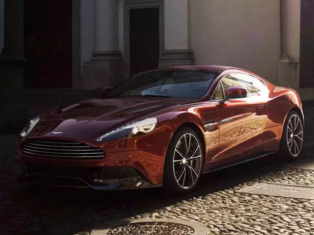 Aston Martin Wanquish, Pebble Beach-da çykyş eder 87588_1