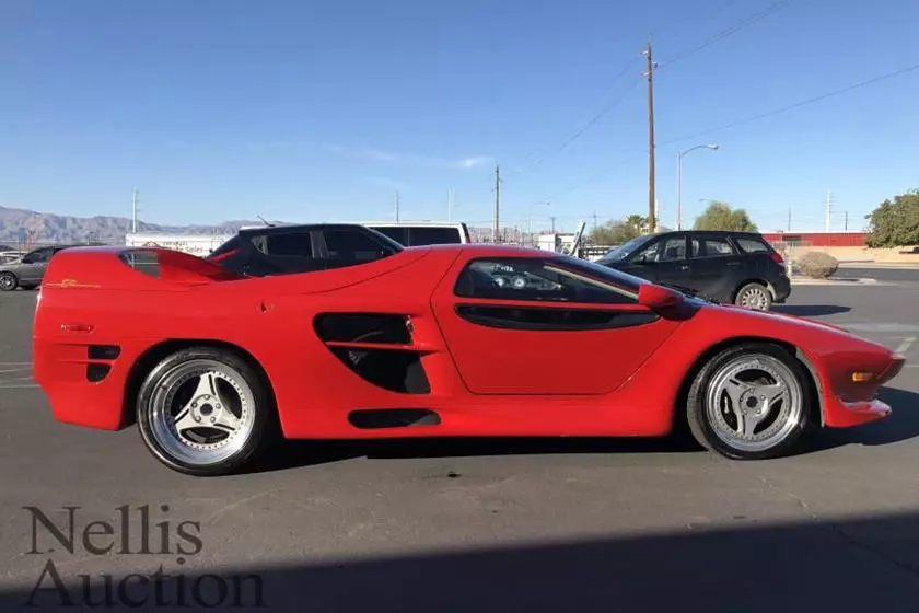 Ang Obscure American Supercar Moabot Alang sa Auction 87746_2