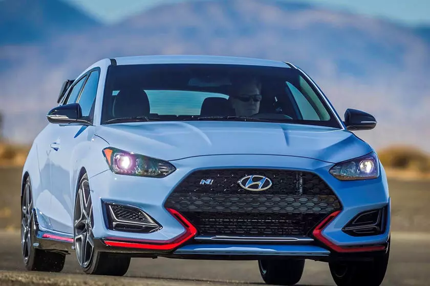 Hyundai Veloster N-in yeni funksiyasını sirr saxlaya bilməz 87980_4