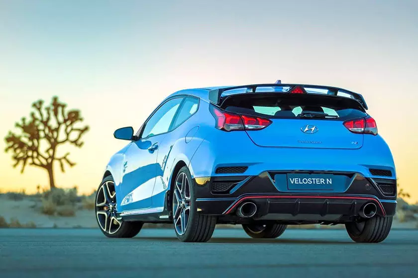 Hyundai Veloster N-in yeni funksiyasını sirr saxlaya bilməz 87980_5