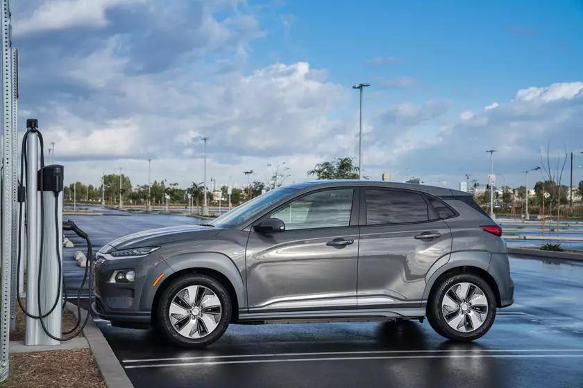 2019 Hyundai Kona EV کاٻي پاسي وارو ڏيک