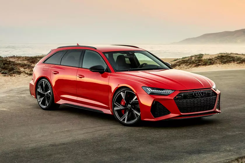 2021 Audi RS6 Pogled s sprednje strani