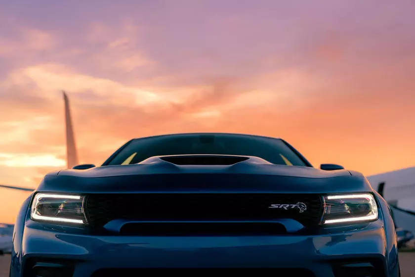 2020 Dodge Charger Hellcat Widebody ကို 707 HP ဖြင့် ထုတ်လွှတ်သည်။ 8837_11