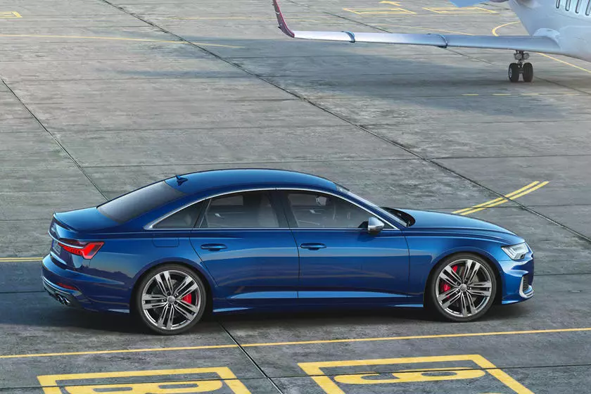 Көчле Яңа 2020 Audi S6 һәм S7 белән таныштыру 88414_10