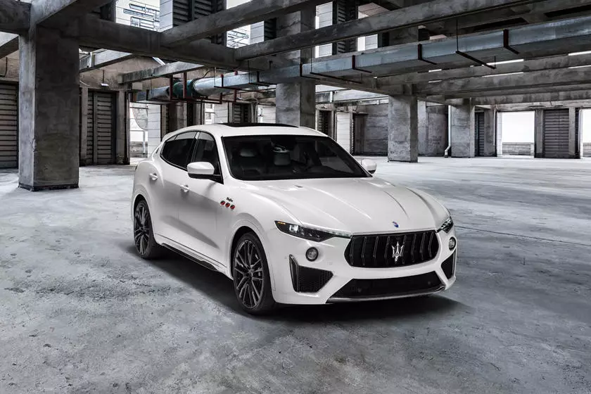 Maserati को नयाँ V8 Trofeo मोडेलहरू धेरै तिर्खा छन् 88432_6