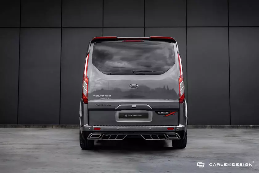 Ford Transit Connect získava ohromujúcu luxusnú transformáciu 88546_4