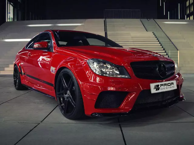 C Class Coupe Black Edition ад Prior Design 88561_5