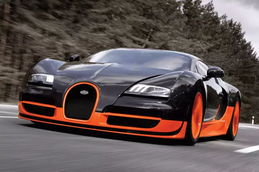 2010 Bugatti Veyron Super Sport Front View Driving