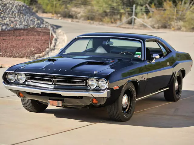 Rare Hemi Challenger op it Auction Block 88751_1