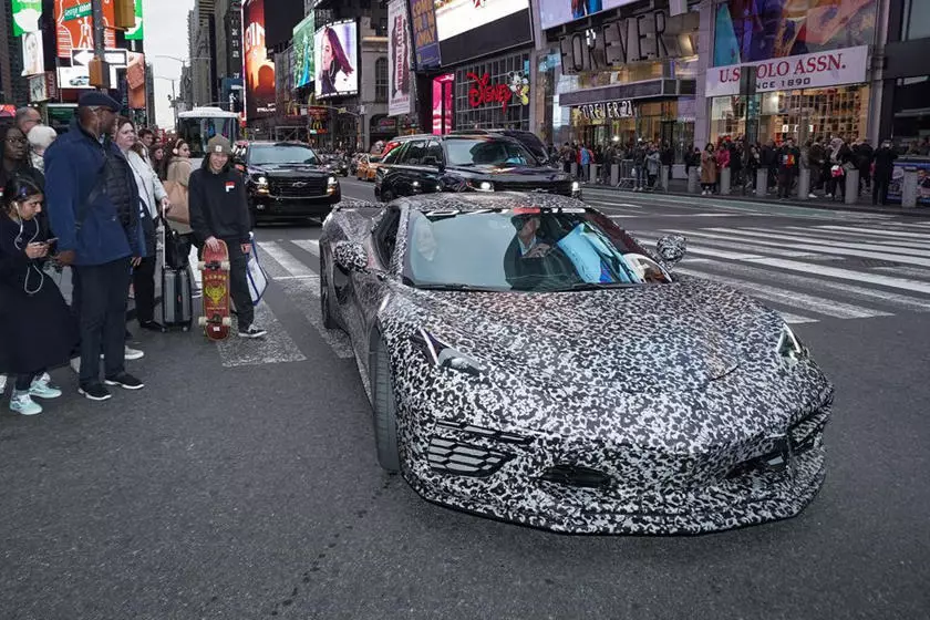 Corvette-a paşîn a motora pêşîn EVER Derdikeve Mezadê 88851_5