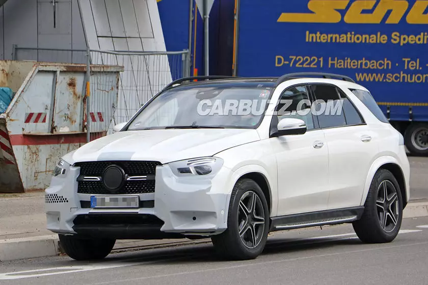 Mercedes biedt in wichtige sneakpeak fan 2019 GLE 89088_2