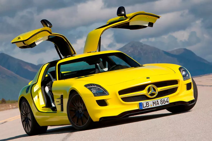 Mercedes-AMG GT kéint zu SLS Electric Drive Nofolger morphéieren 8910_1