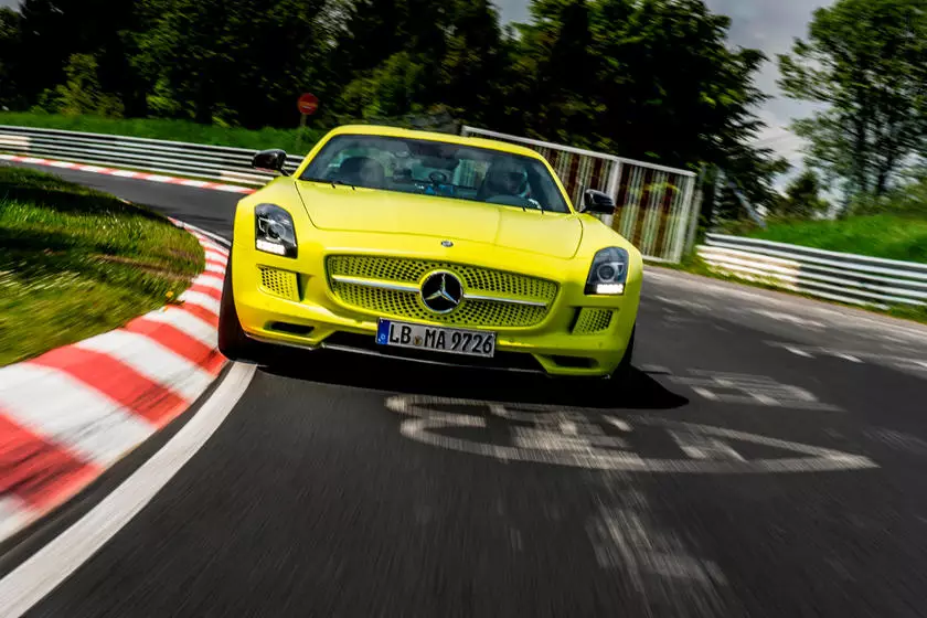 Mercedes-AMG GT SLS ইলেকট্রিক ড্রাইভ উত্তরসূরিতে পরিণত হতে পারে 8910_5