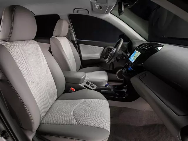 2012-2014 Toyota RAV4 EV oche n'ihu