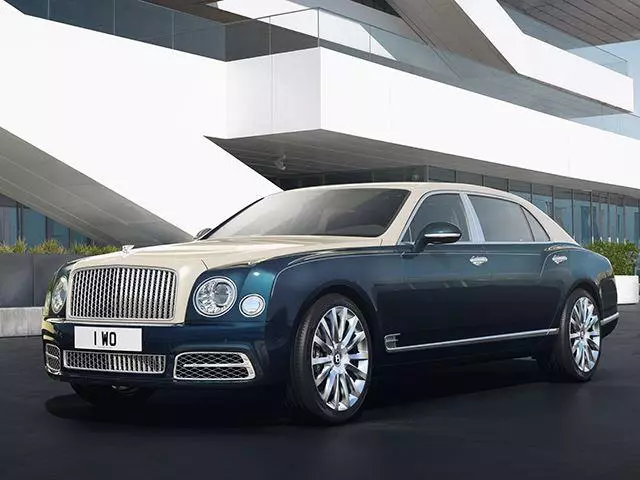 Bentley ji ọlaọcha na ọla edo wepụrụ Mulsanne maka gịnị kpatara na ọ bụghị? 89382_1