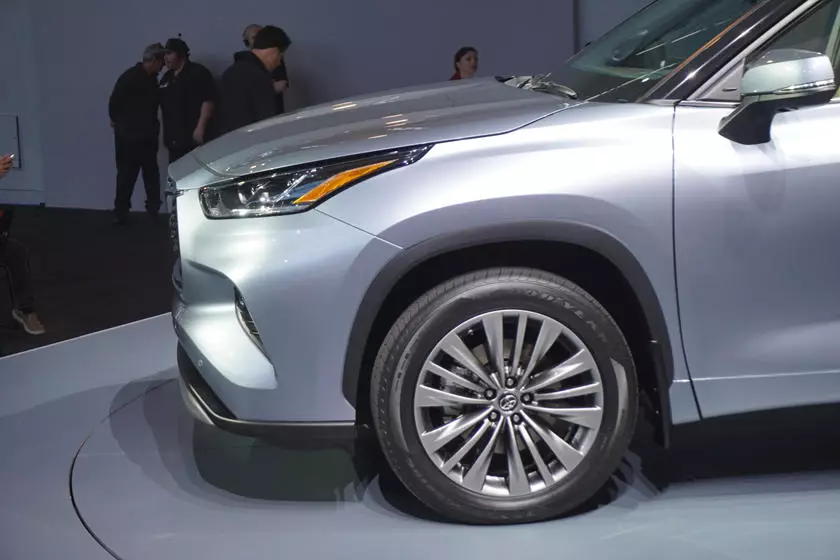 Möt den helt nya Toyota Highlander 2020 89474_11