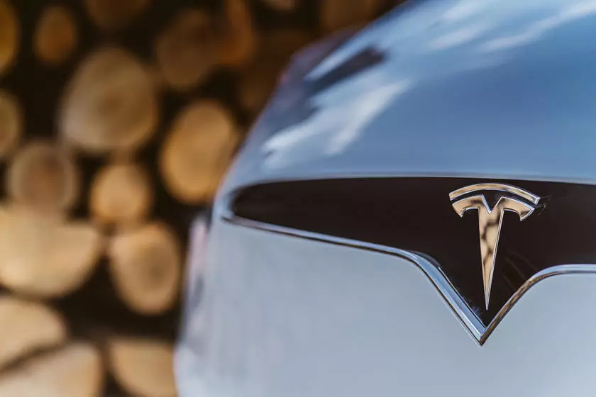 2016-2019 Tesla Model X Badge