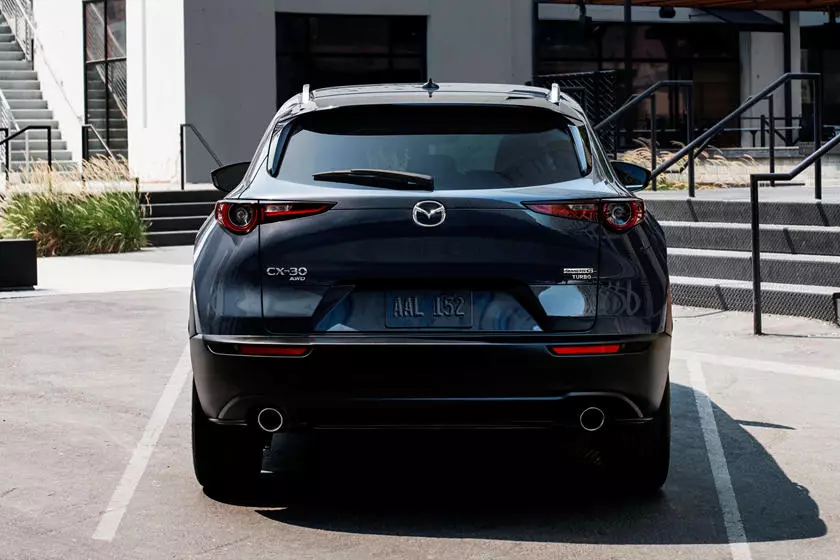 2021 Mazda CX-30 2.5 Turbo yn costio llai na'r 3 hatchback 8950_5