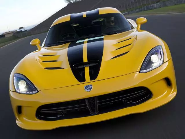 2014 SRT Viper fær verðhögg 89534_1