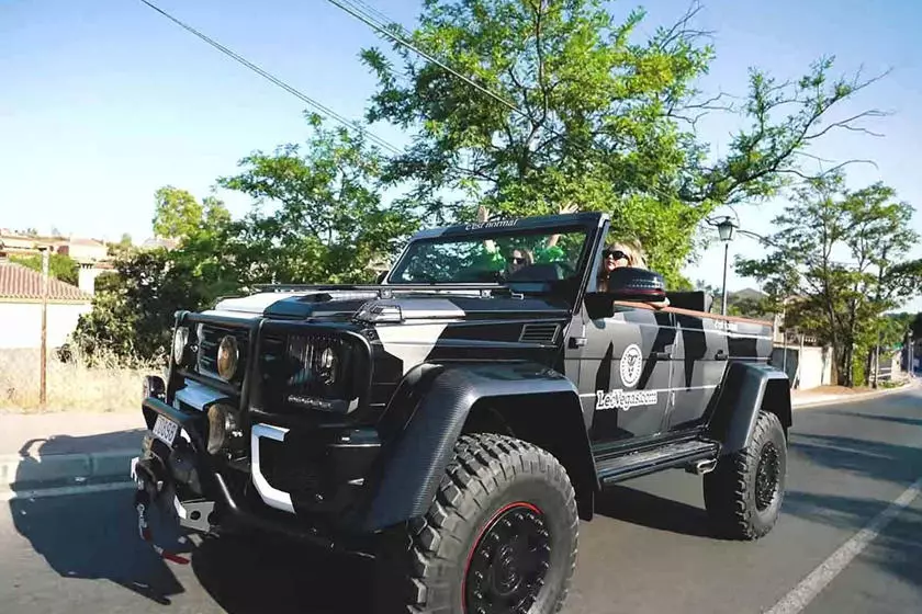 Jon Olsson चे Crazy Mercedes G500 4×4² परिवर्तनीय पहा 89766_1