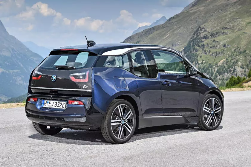 2018-2020 BMW i3 ഹാച്ച്ബാക്ക് റിയർ ആംഗിൾ വ്യൂ