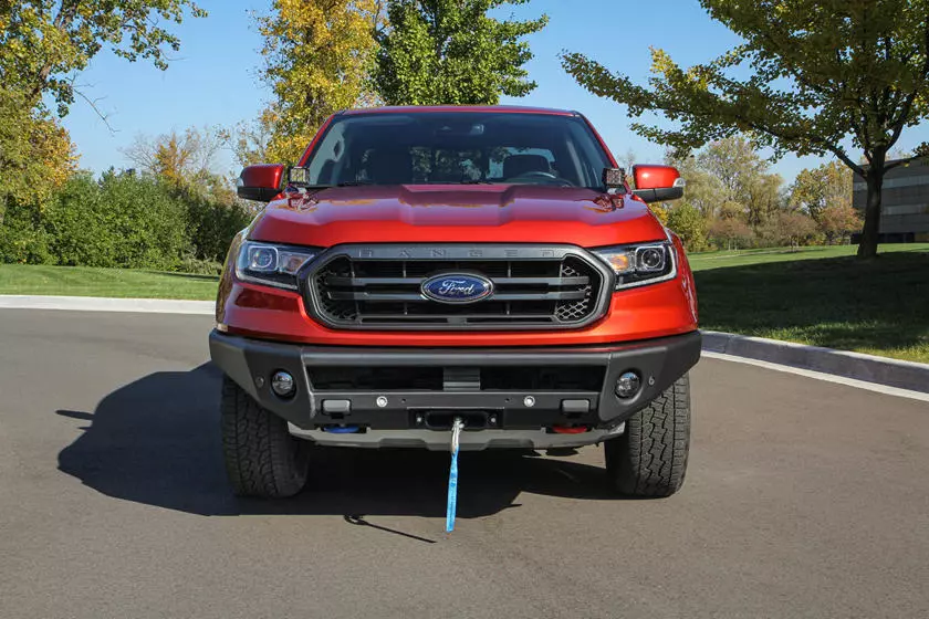 Ford Ranger איז גרייט צו ווינטשן איר פֿון אַ פּראָסט אָרט 89854_2