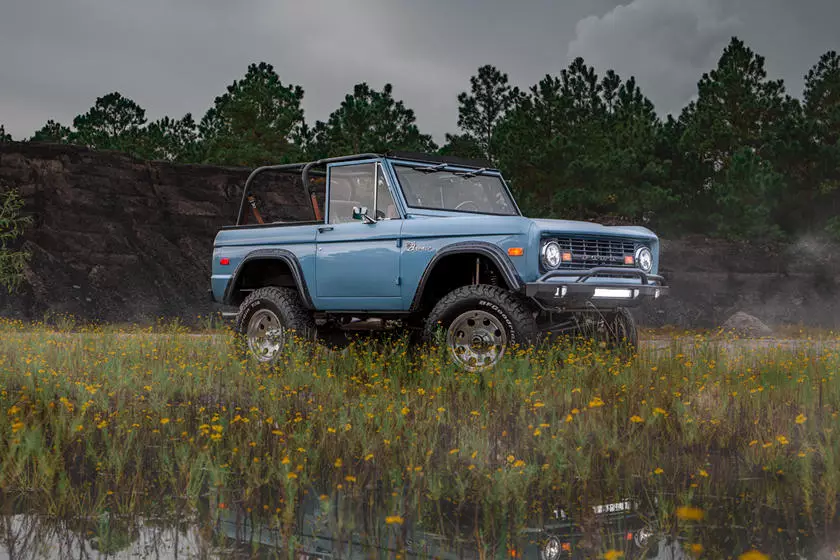 Xerîb 1973 Ford Bronco Restomod Ji McLaren 570S Zêdetir Mesref dike 89968_12