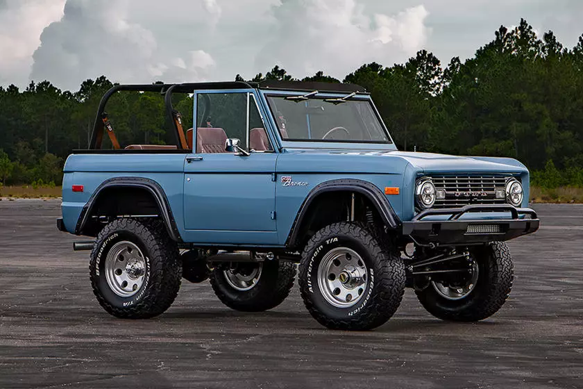 Sansasyonèl Ford Bronco Restomod 1973 koute plis pase yon McLaren 570S 89968_2