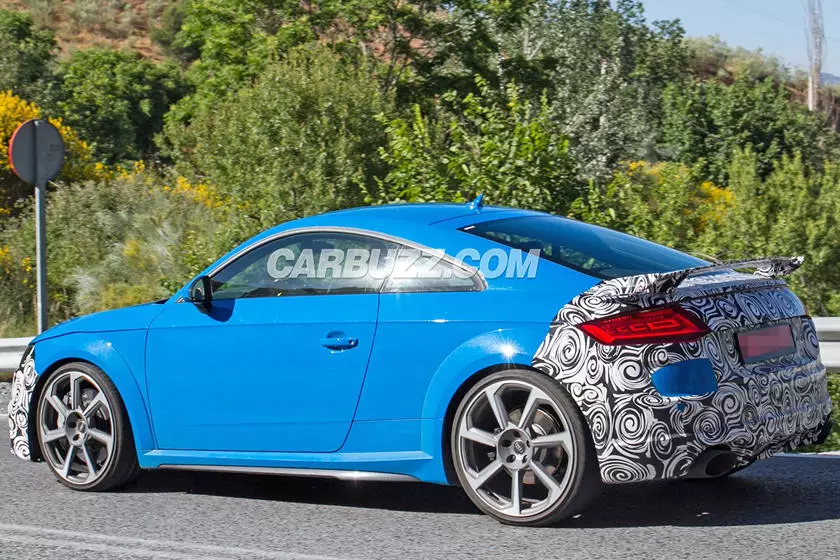 Міне, 2019 жылғы Audi TT RS Facelift-тің алғашқы көрінісі 90158_7