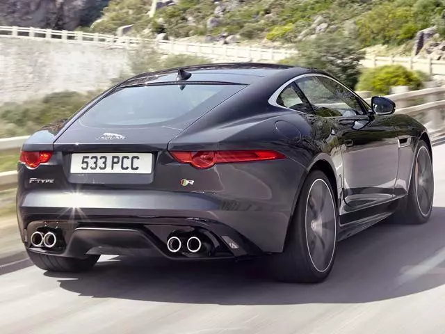 Un Jaguar F-Type Sedan ten un aspecto estupendo e chamarase XE 90301_1