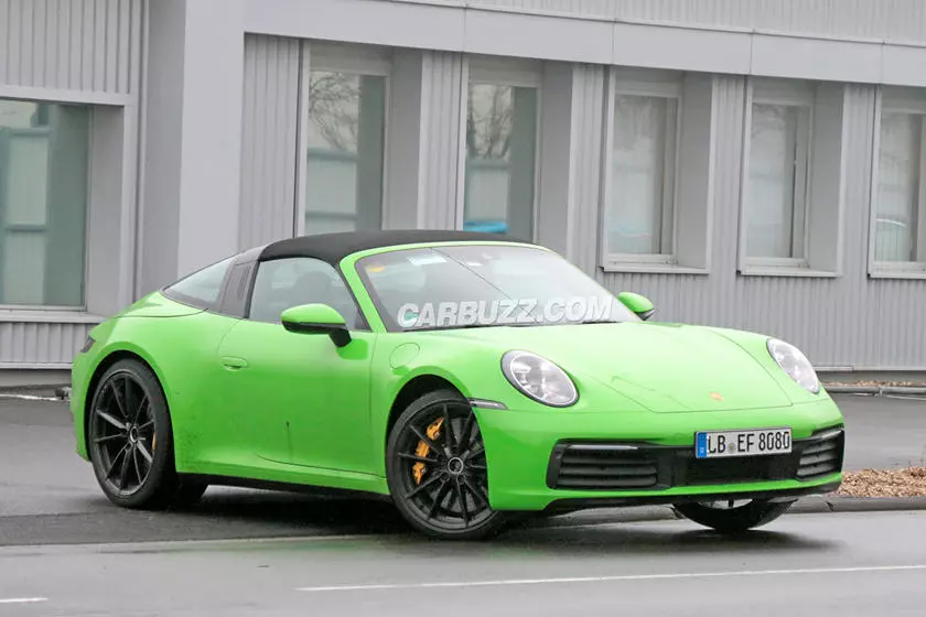 Cái Nhìn Đầu Tiên Về Porsche 911 Targa Mới 90358_3